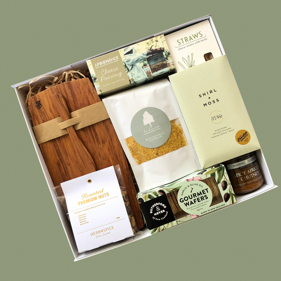 Luxury Gift Boxes and hampers delivered New Zealand wide. – Box and Bow